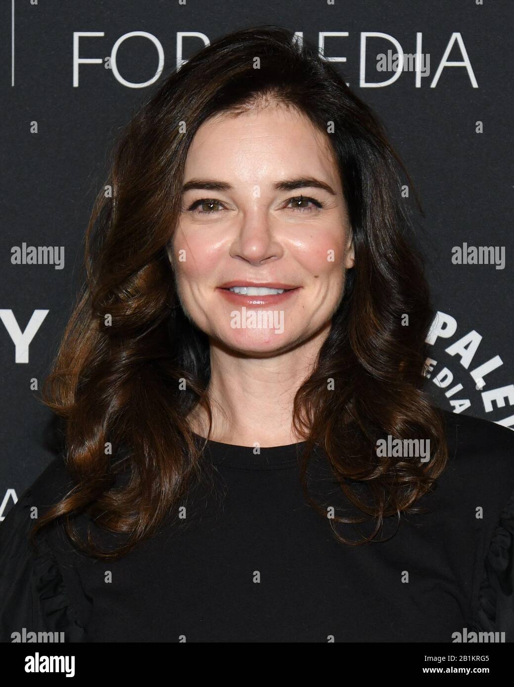 Betsy brandt hi-res stock photography and images - Alamy