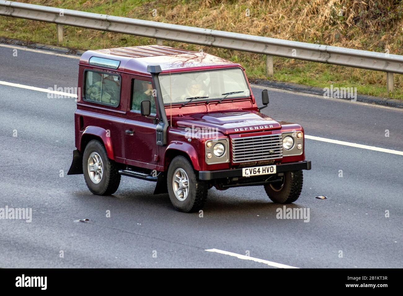 Land rover defender 90 station wagon hi-res stock photography and ...