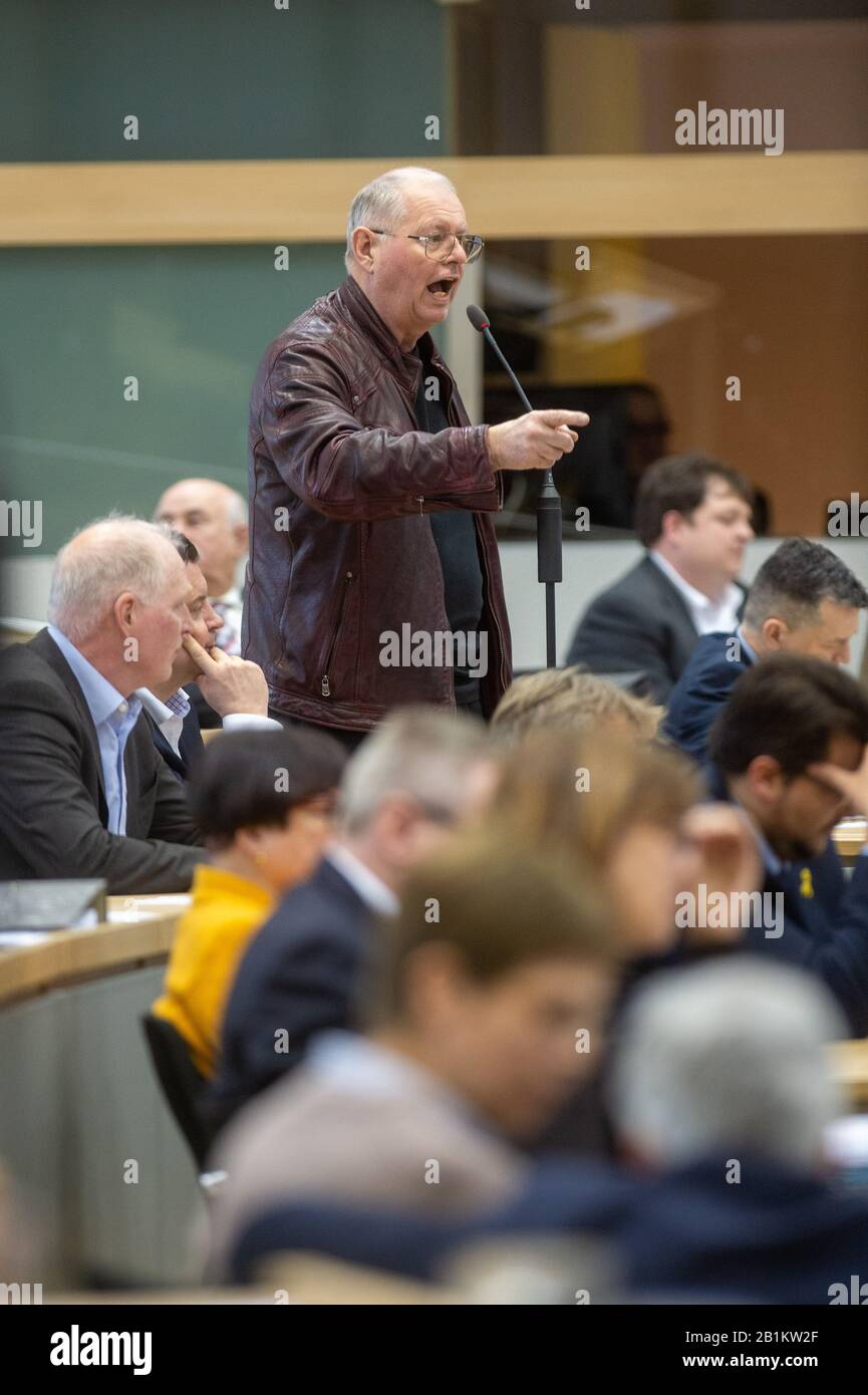 Robert farle hi-res stock photography and images - Alamy