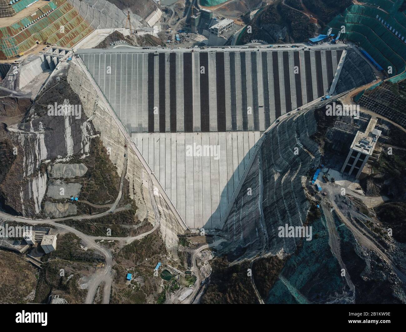 The Jiayan water conservancy dam re-starts to construct in Nayong ...