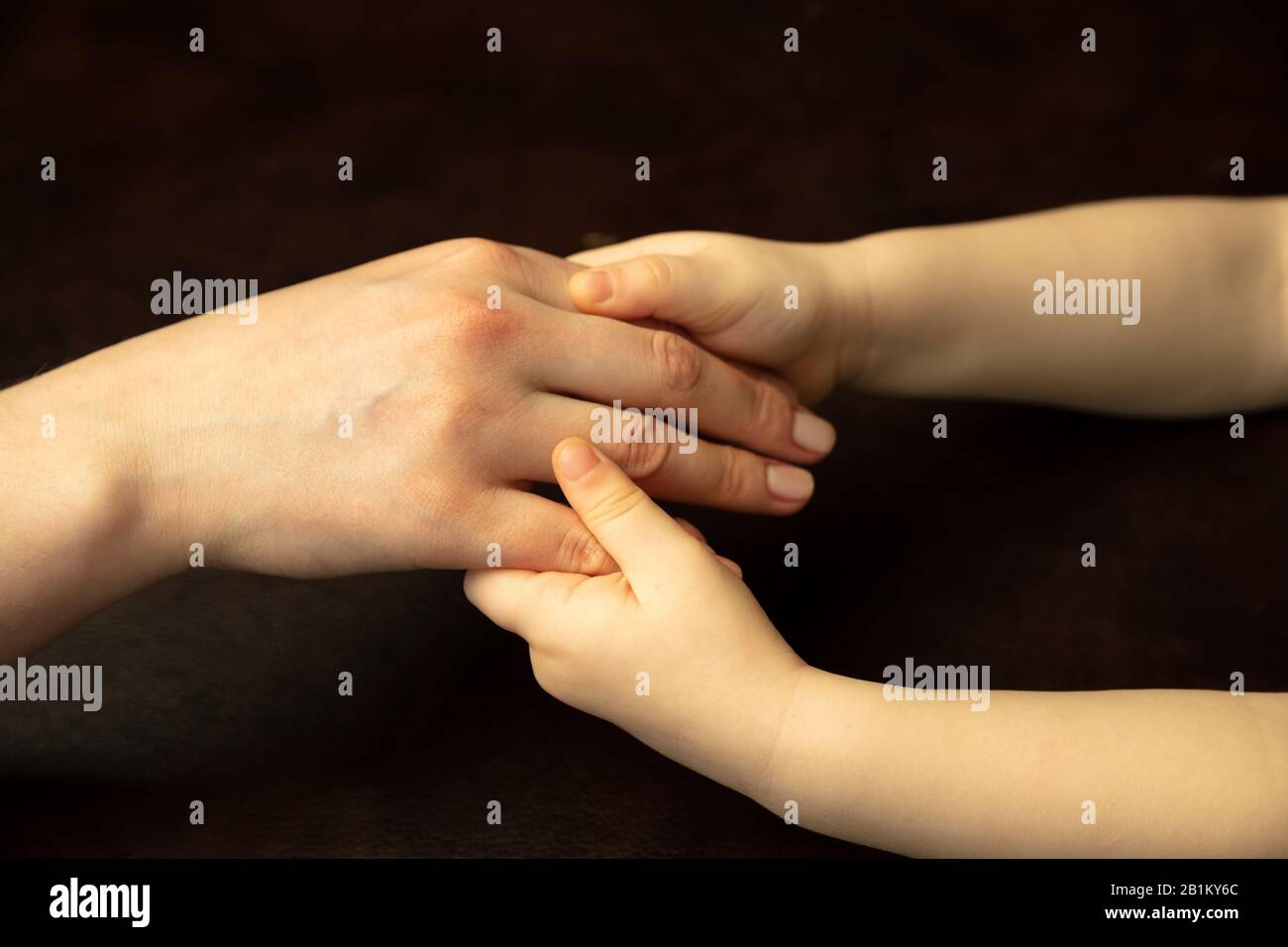 Hands doing different things hi-res stock photography and images - Alamy