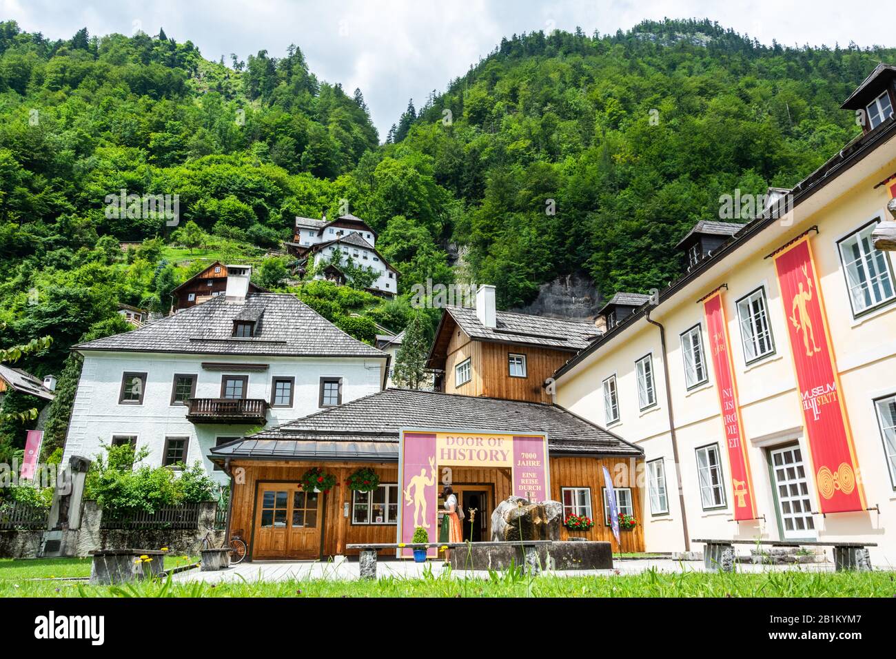 Hallstatt, Austria – July 9, 2016. Exterior view of Hallstatt town ...
