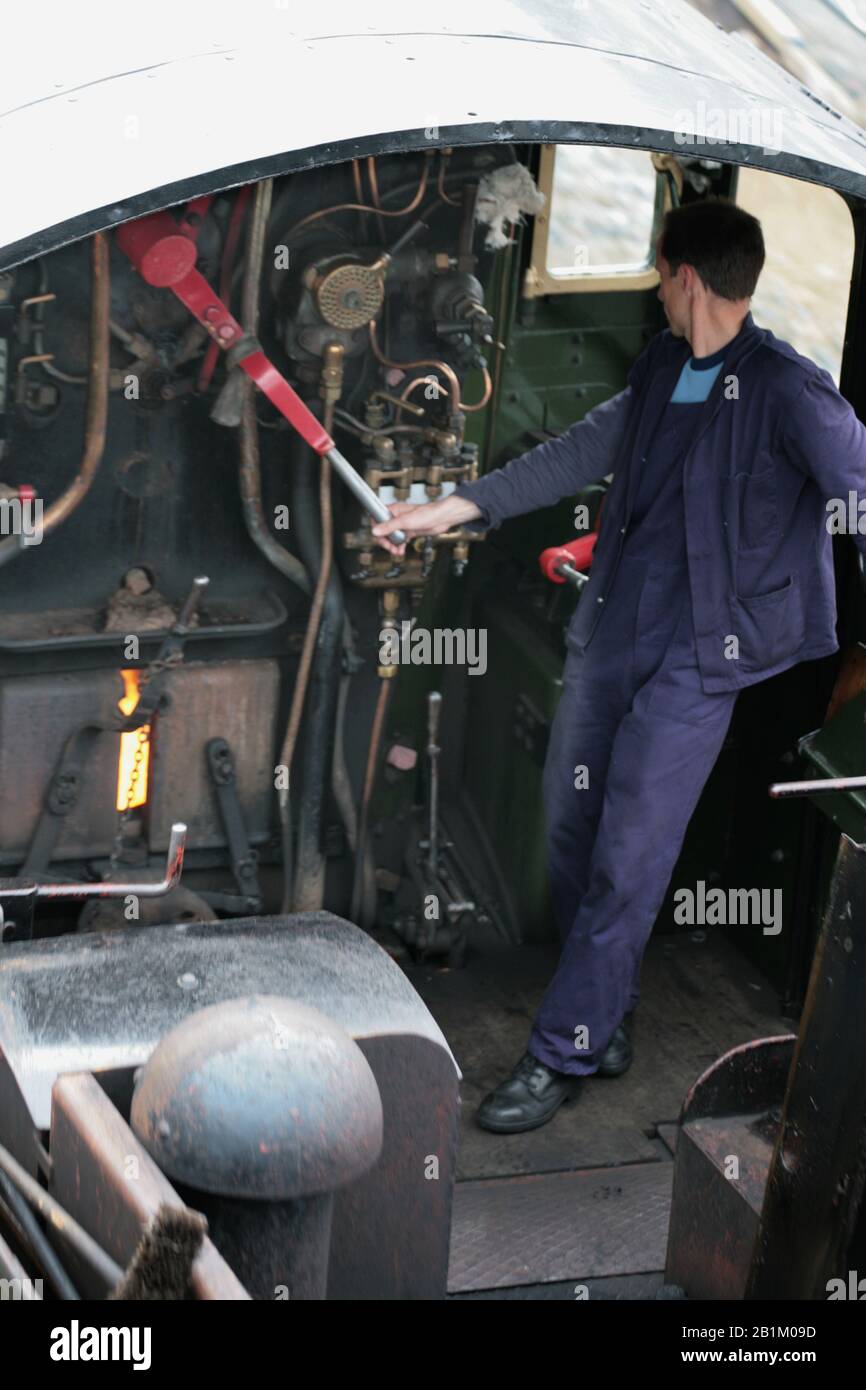 Gwr train driver hi-res stock photography and images - Alamy