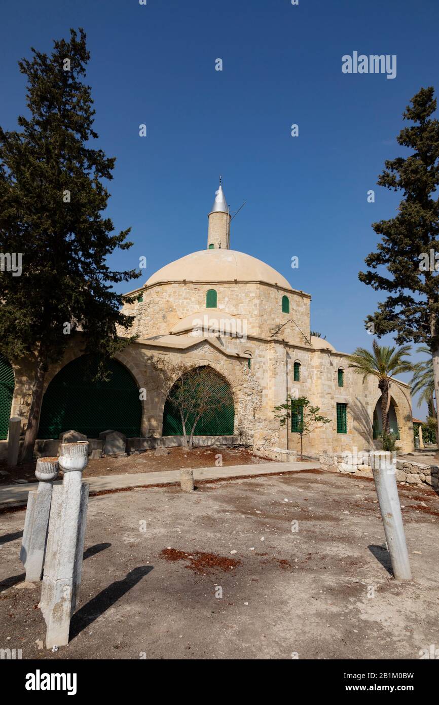 The Hala Sultan Tekke mosque on Larnaca Salt Lake. Holy Muslim shrine ...