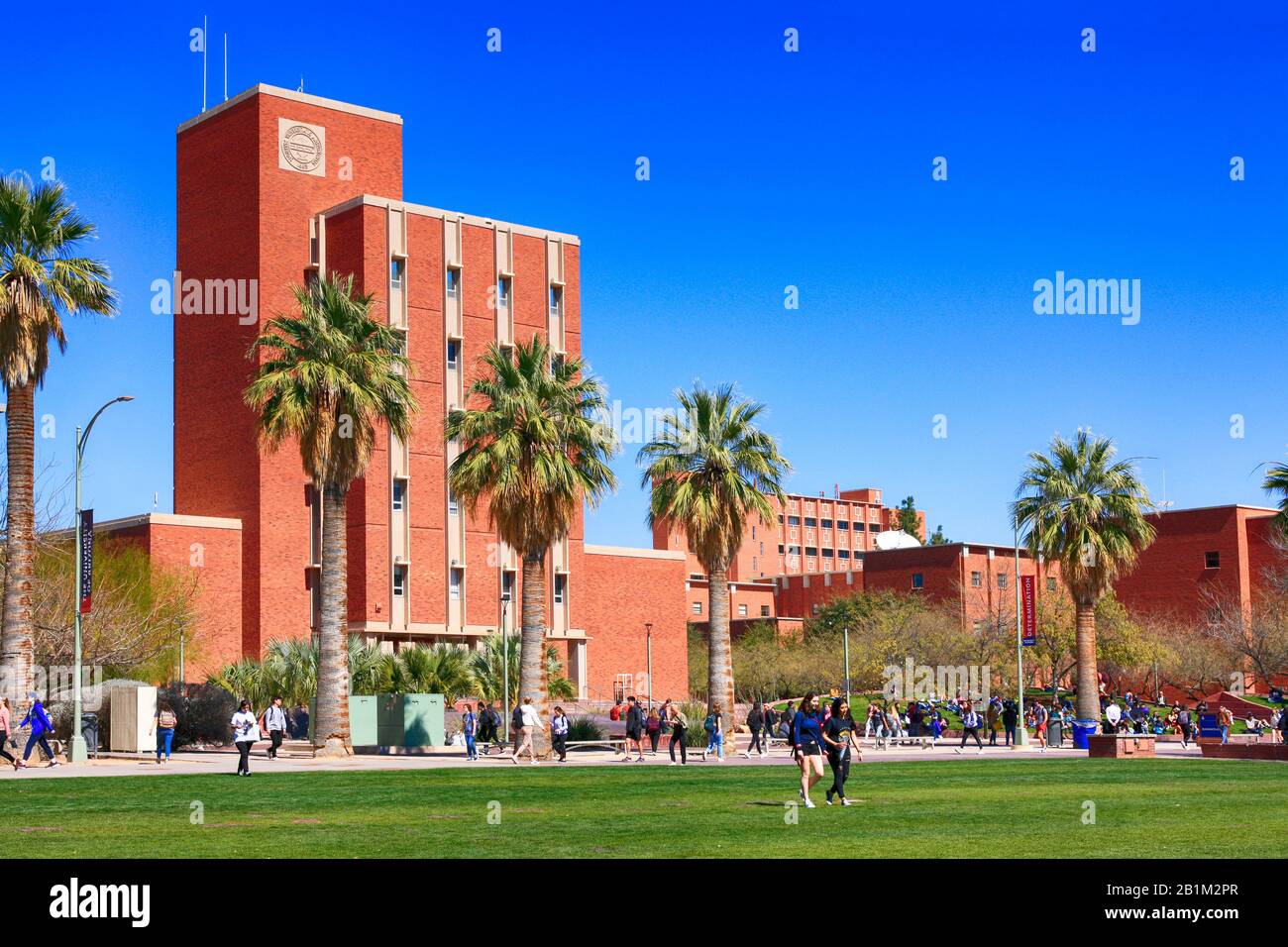 University of arizona tucson campus hi-res stock photography and images ...