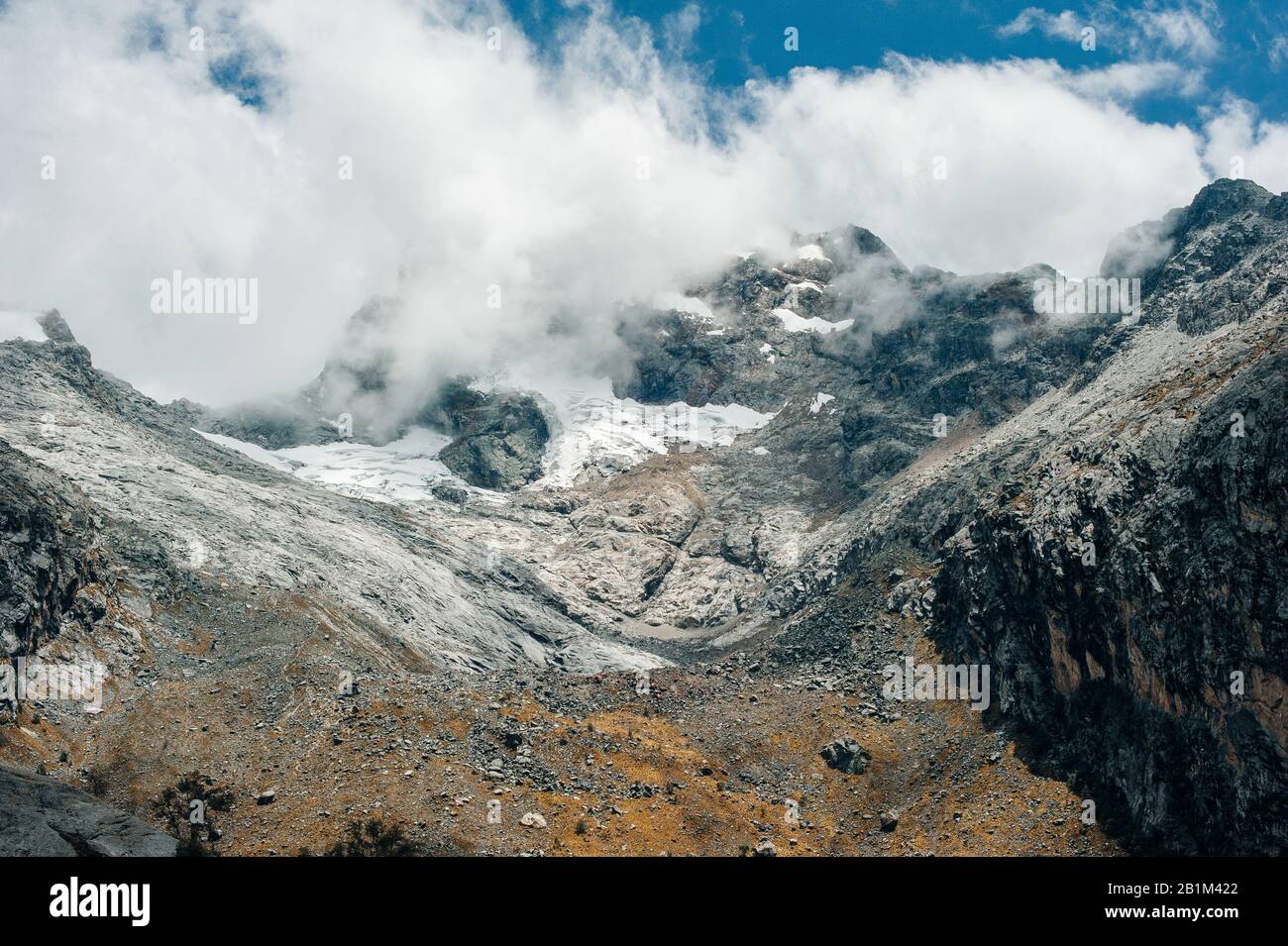 Nev Churup Summit and Laguna, Huascaran National Park in the Andes ...