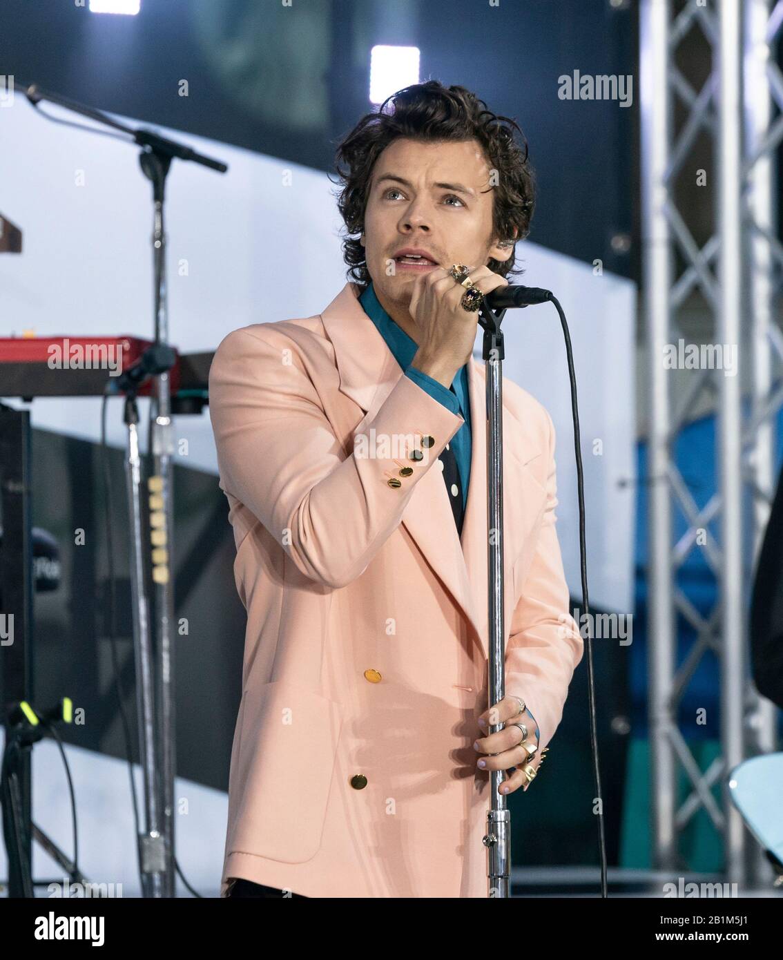 New York, NY - February 26, 2020: Singer Harry Styles performs on stage ...