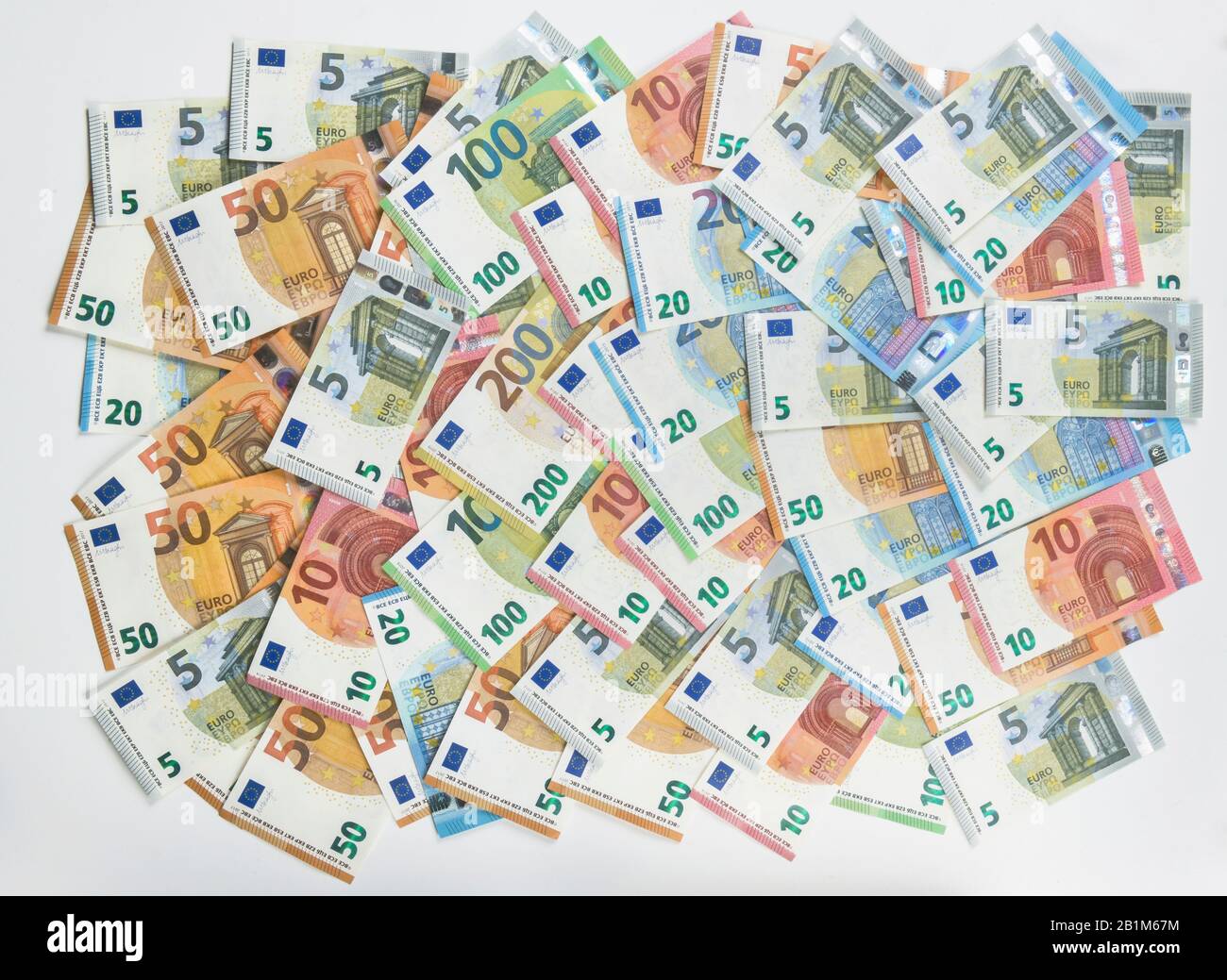 Verschiedene Euroscheine, Studioaufnahme Stock Photo - Alamy