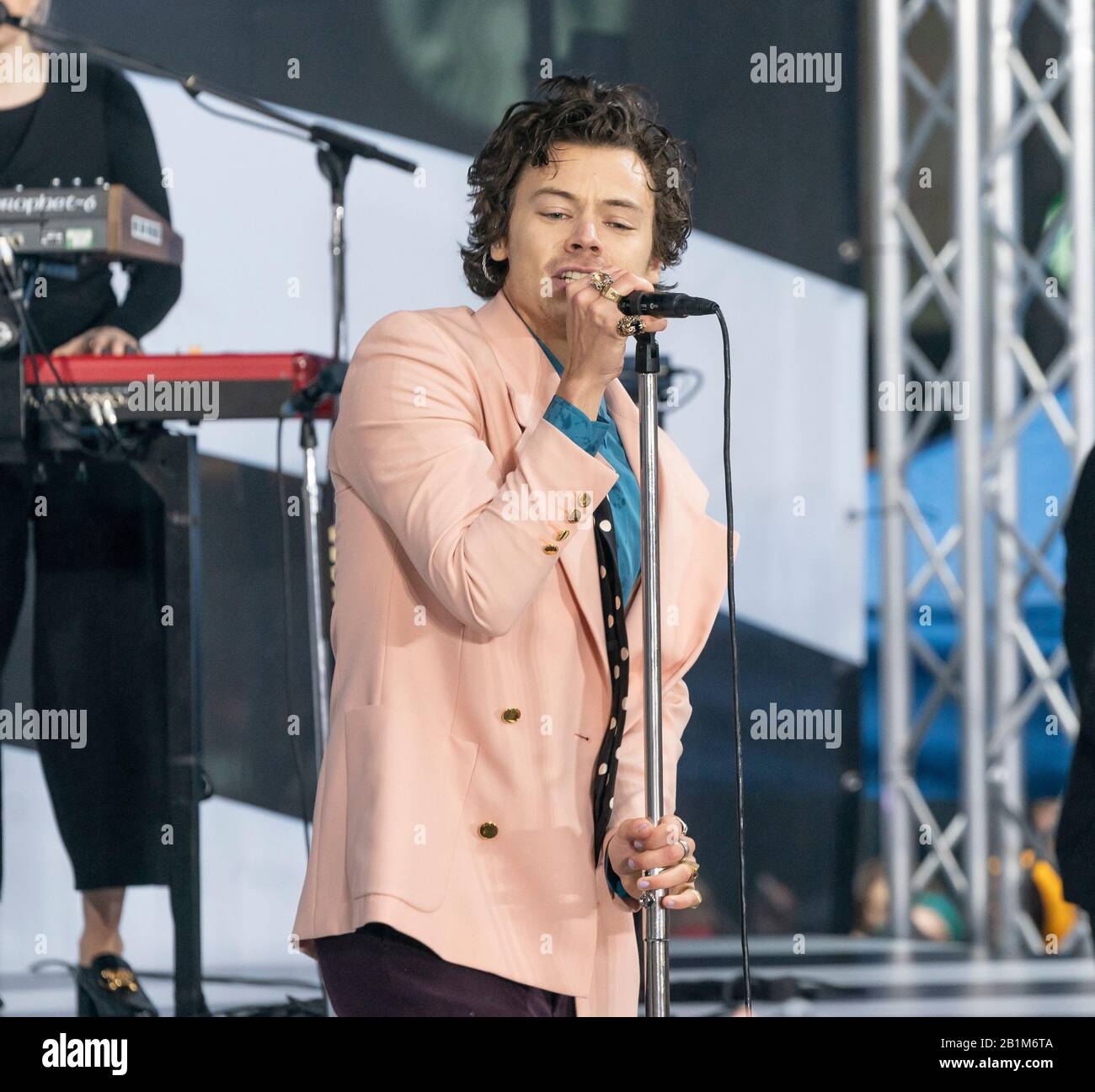 New York, NY - February 26, 2020: Singer Harry Styles performs on stage ...