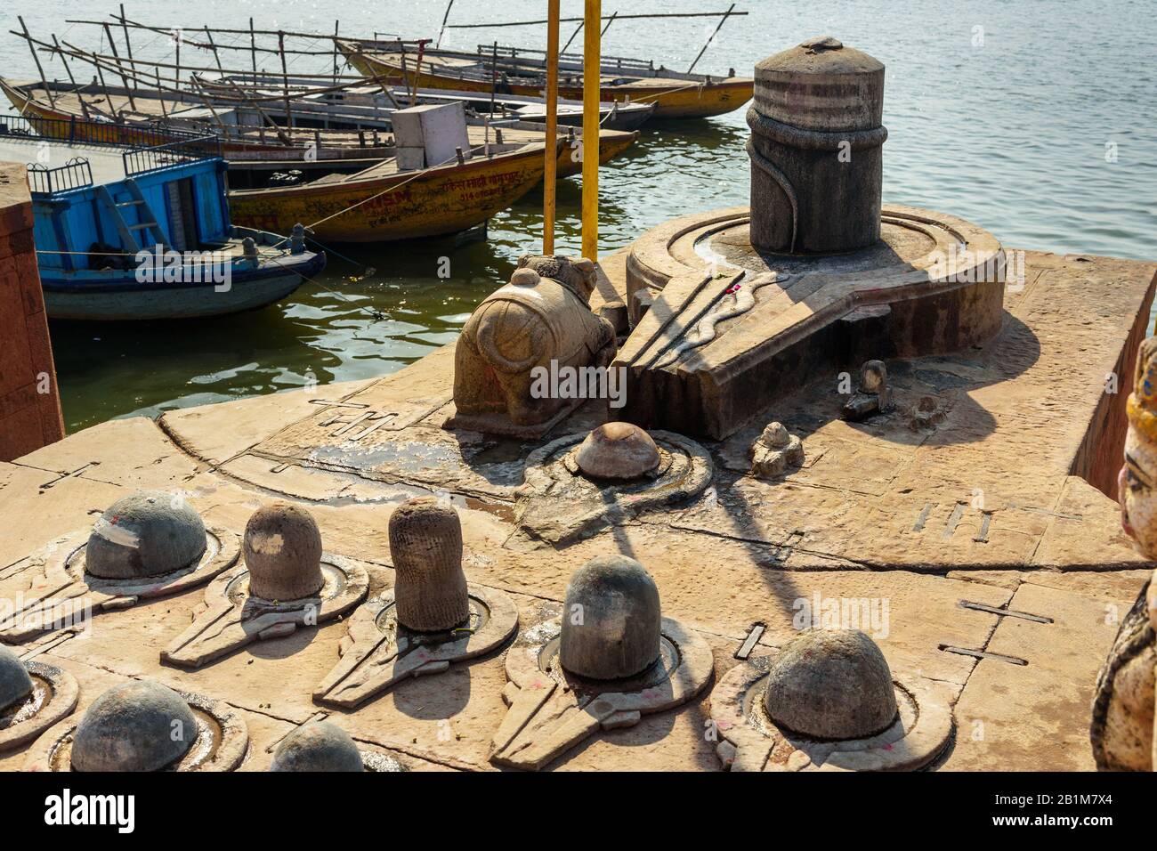 Shivaling hi-res stock photography and images - Alamy