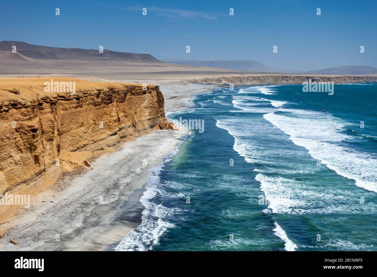 Cliff ocean view Paracas National Reserve, Peru Stock Photo - Alamy