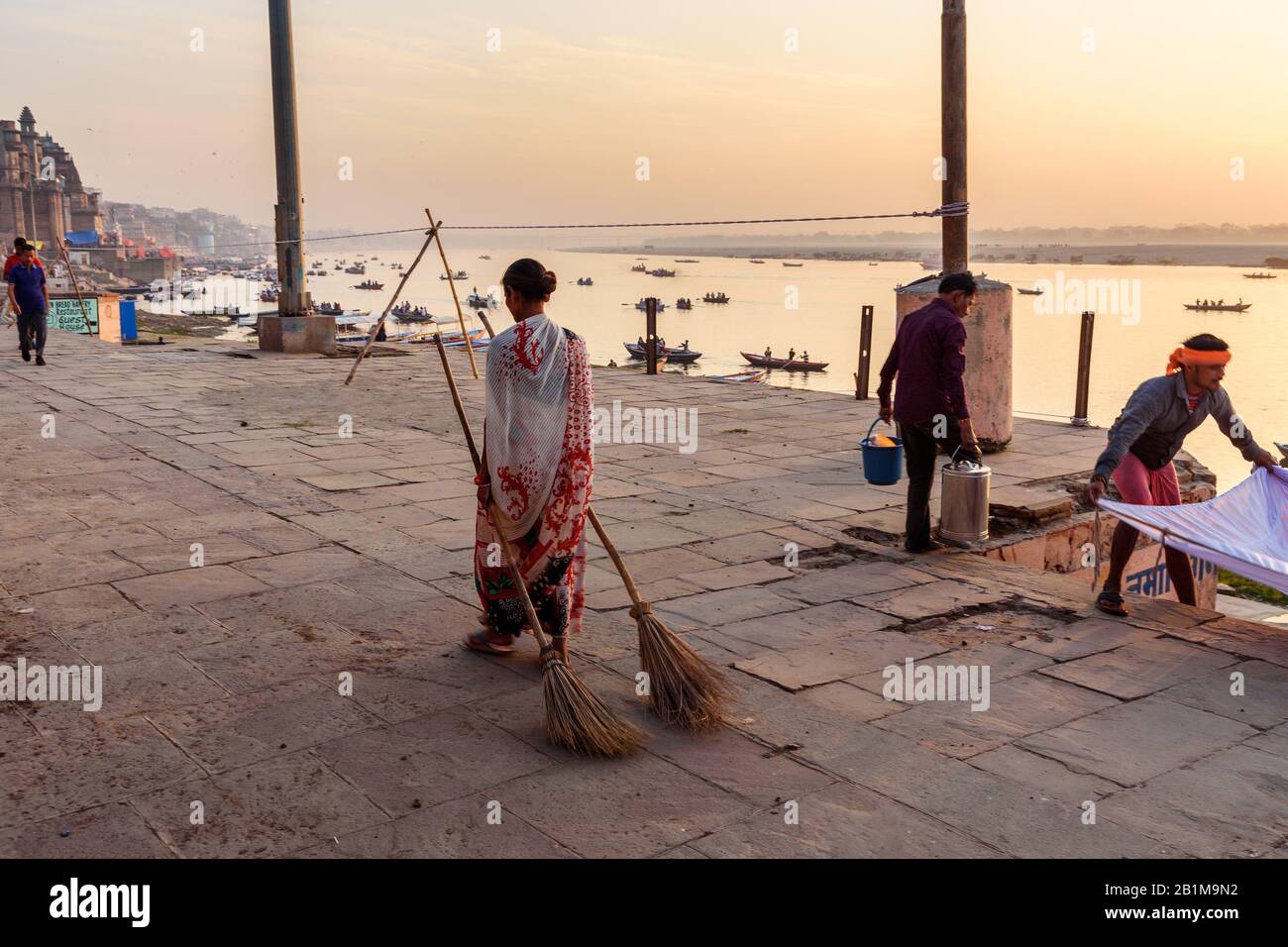 Indian sweeping broom hi-res stock photography and images - Alamy