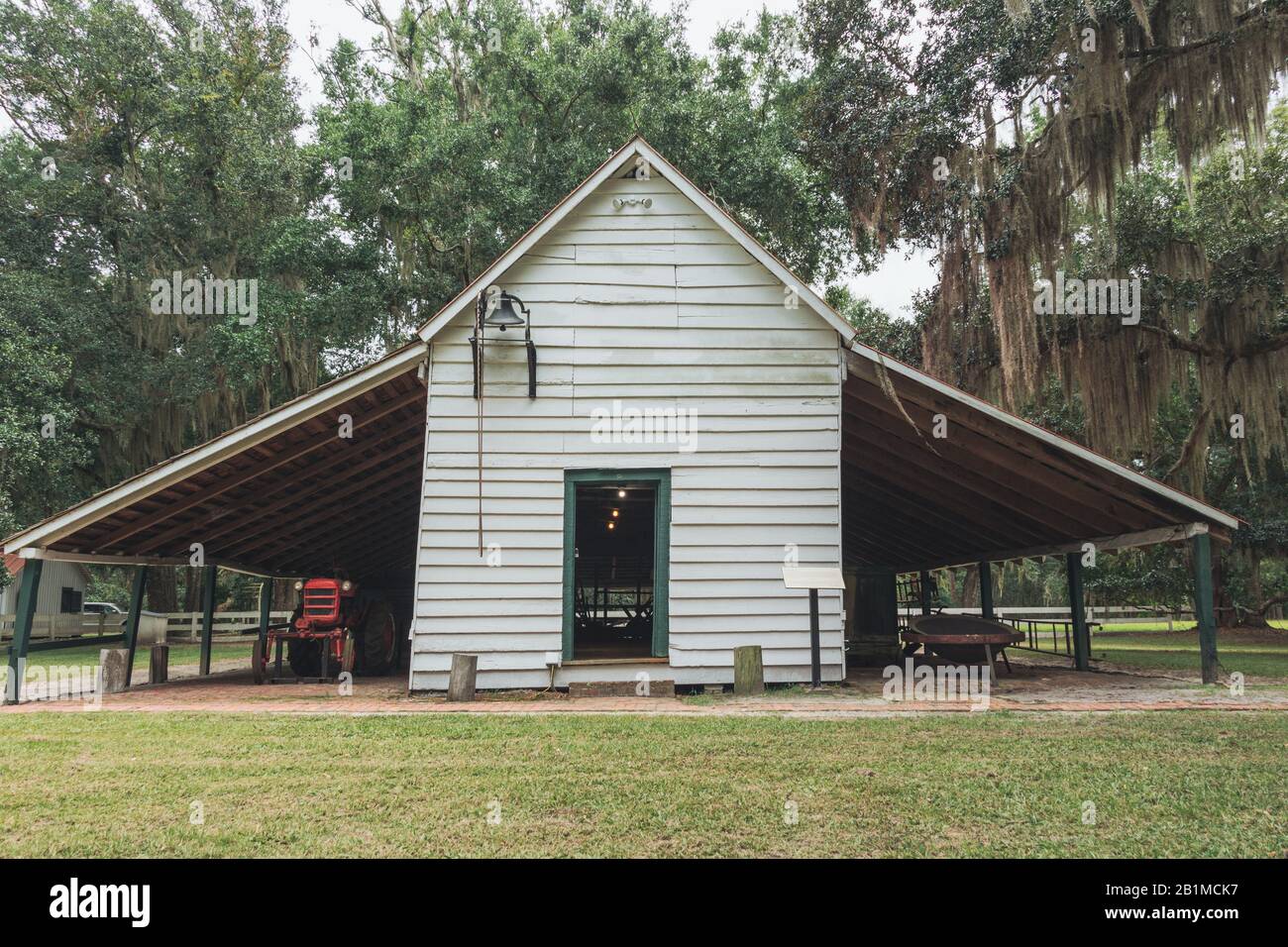 Antebellum slavery hi-res stock photography and images - Alamy