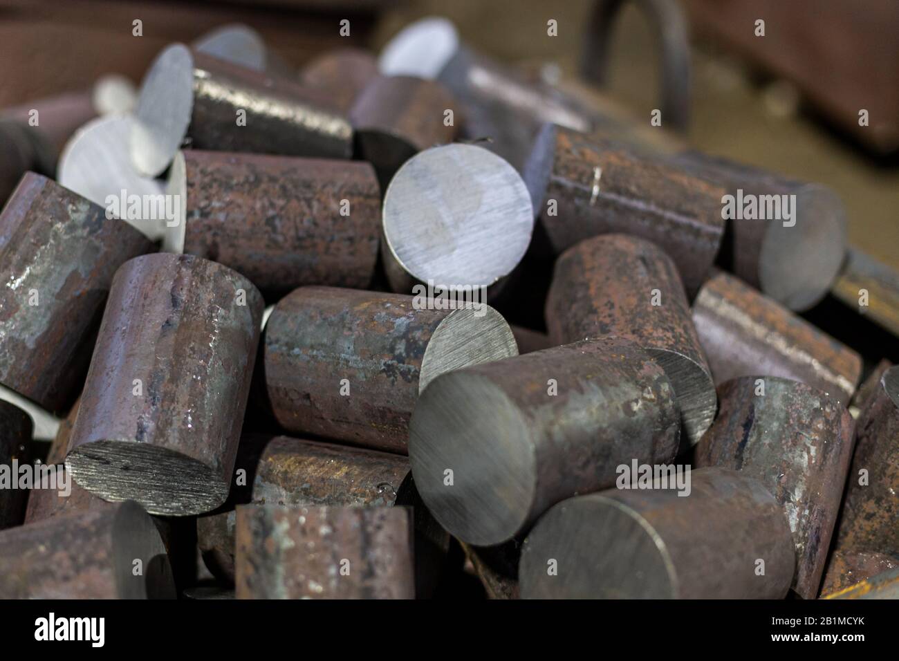 Cylinder rods hi-res stock photography and images - Alamy