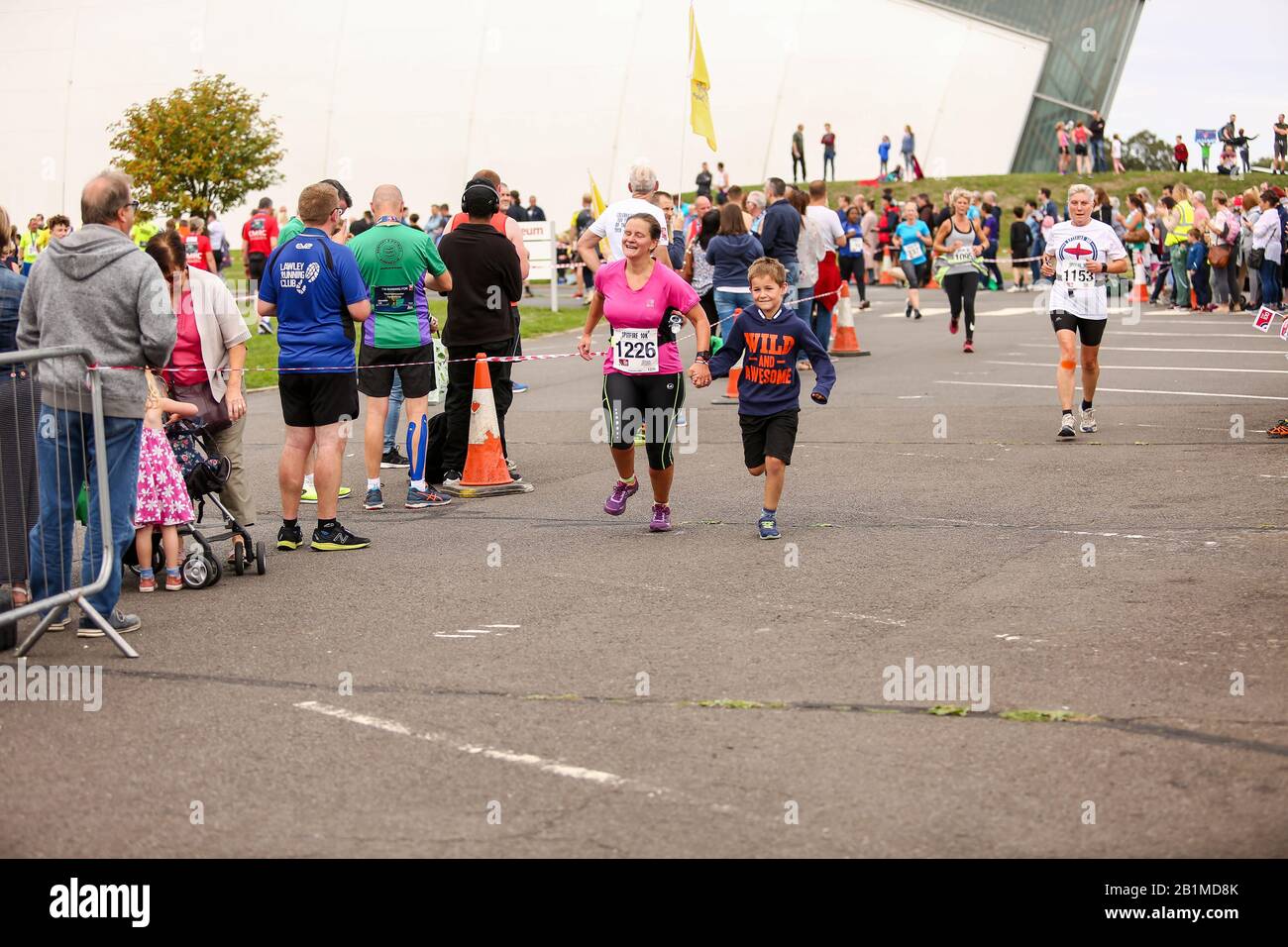 20k run photos hi-res stock photography and images - Alamy