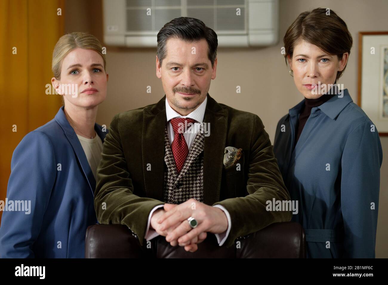 Cologne, Germany. 26th Feb, 2020. The actors Mira Bartuschek, Fritz ...