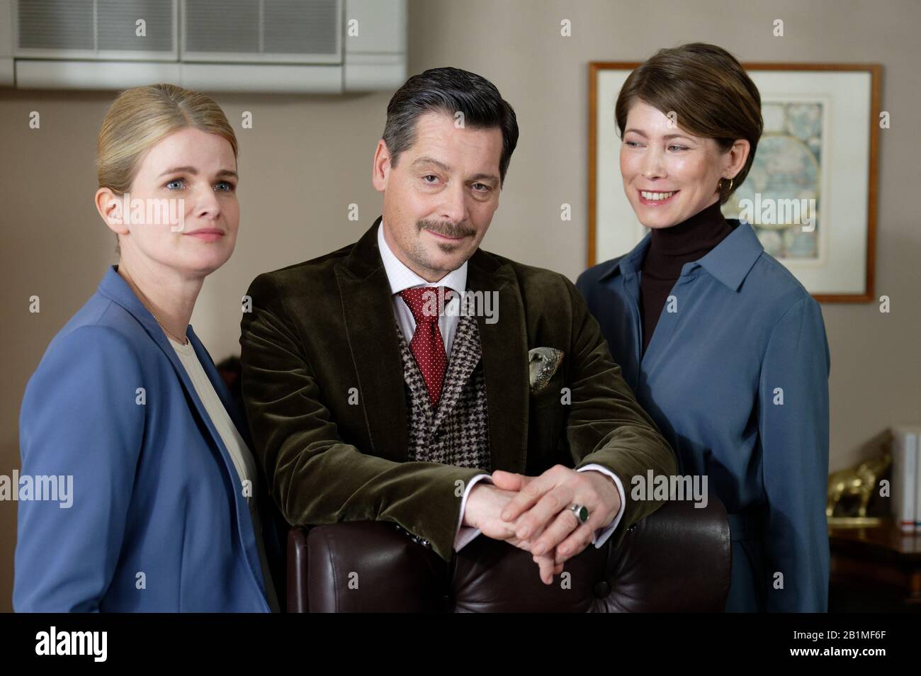 Cologne, Germany. 26th Feb, 2020. The actors Mira Bartuschek, Fritz ...