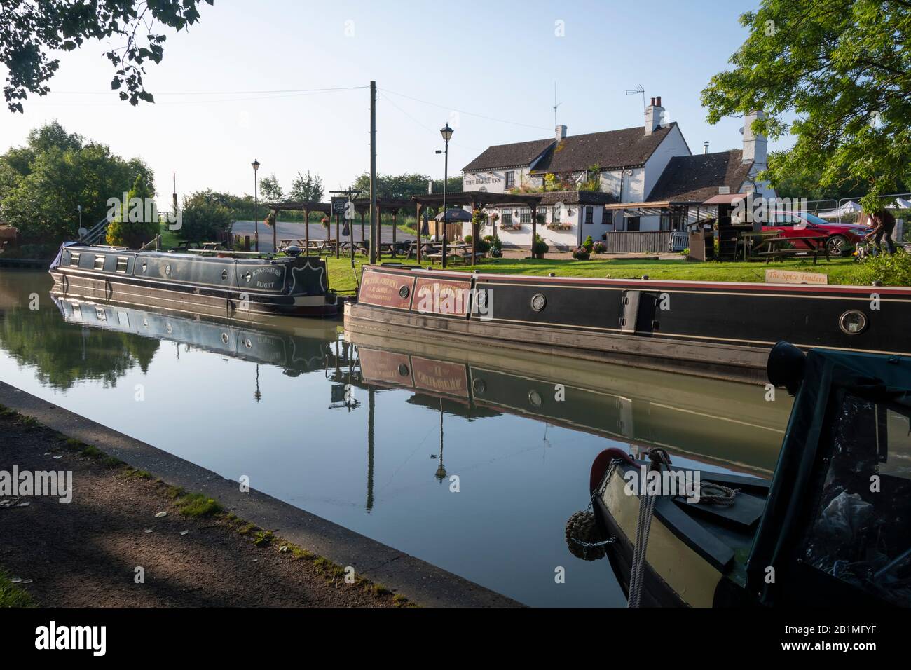 The Boat Inn, Canalside pub on Grand Union Canal at Birdingbury, near ...