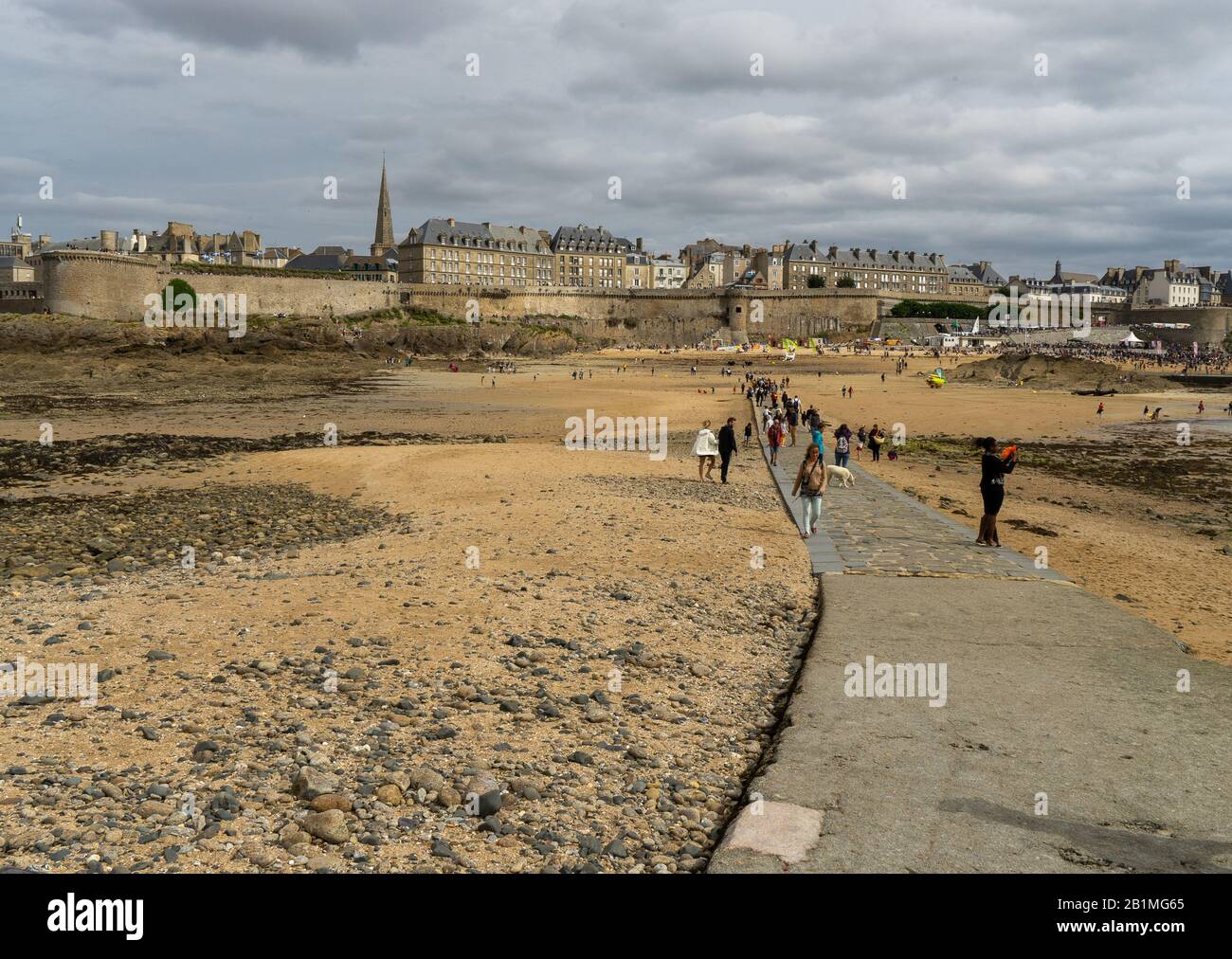 Saint–malo hi-res stock photography and images - Alamy