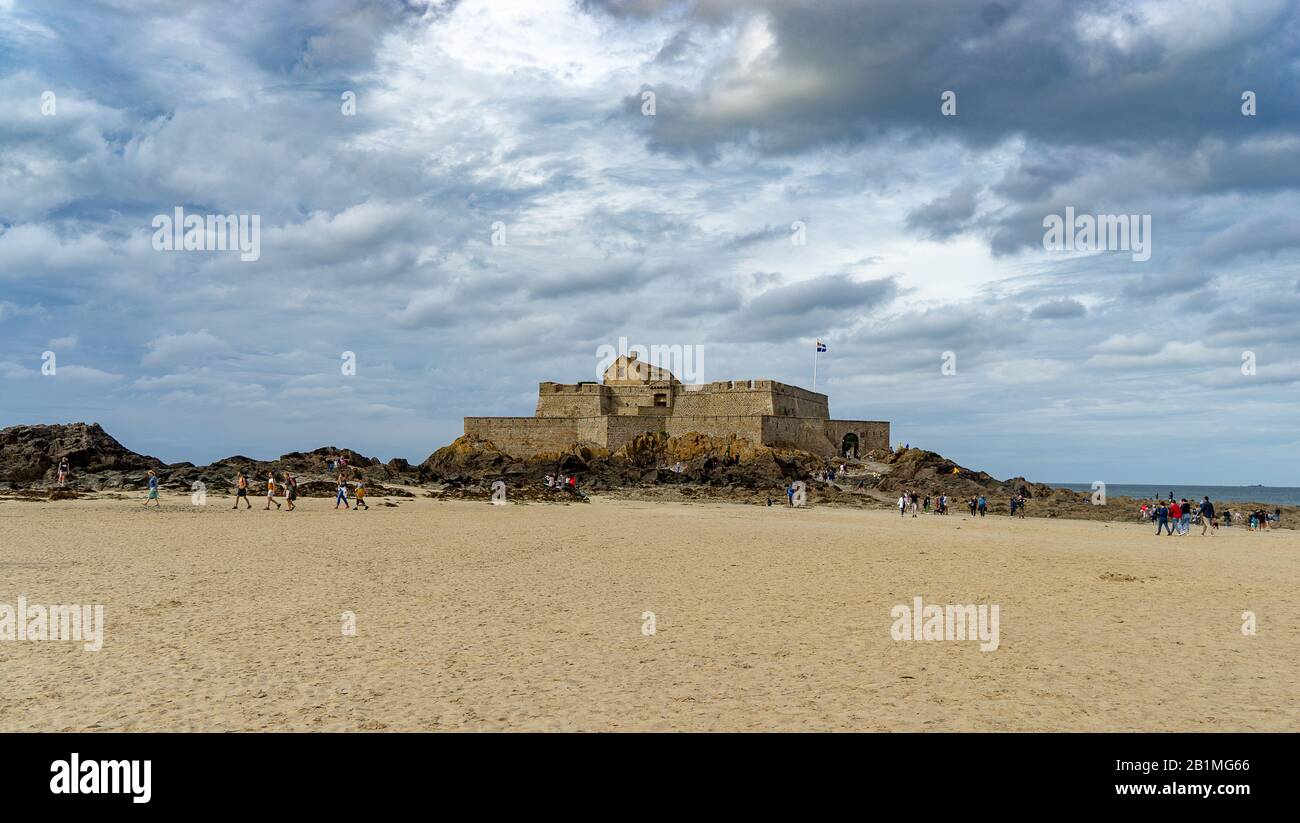 San Malo tourist attraction castle fort and water seascape Stock Photo ...