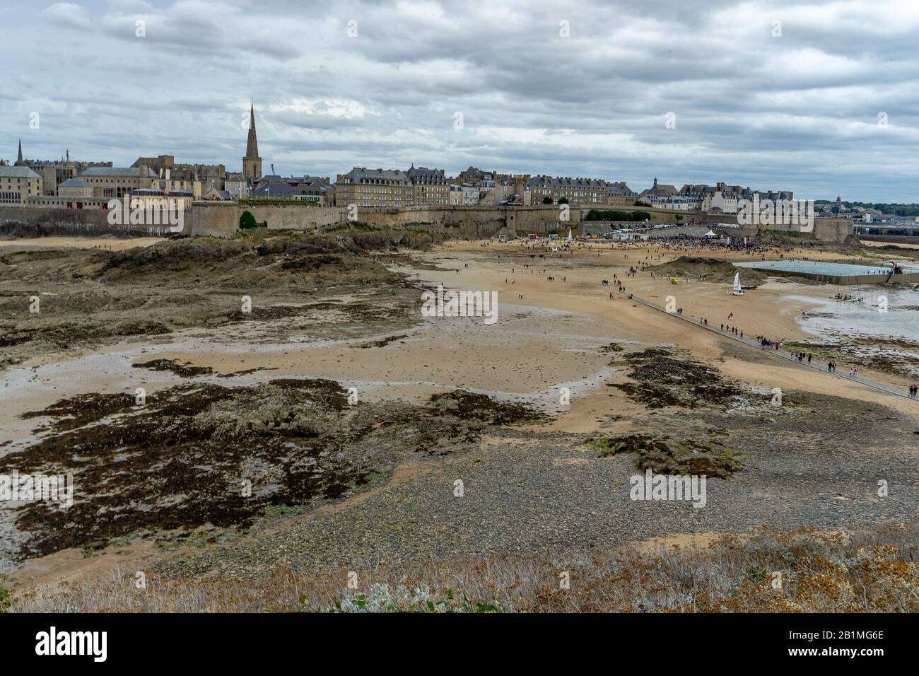 Saint–malo hi-res stock photography and images - Alamy
