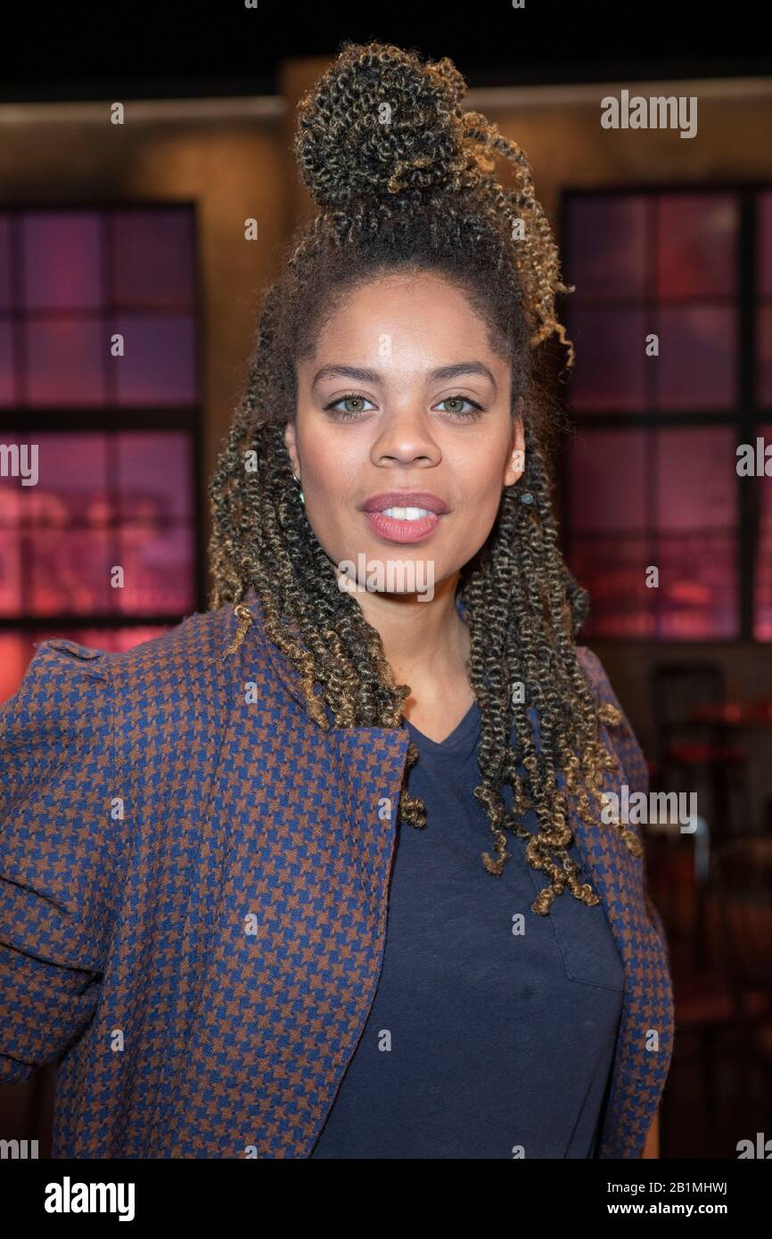 14 2 02 hi-res stock photography and images - Alamy