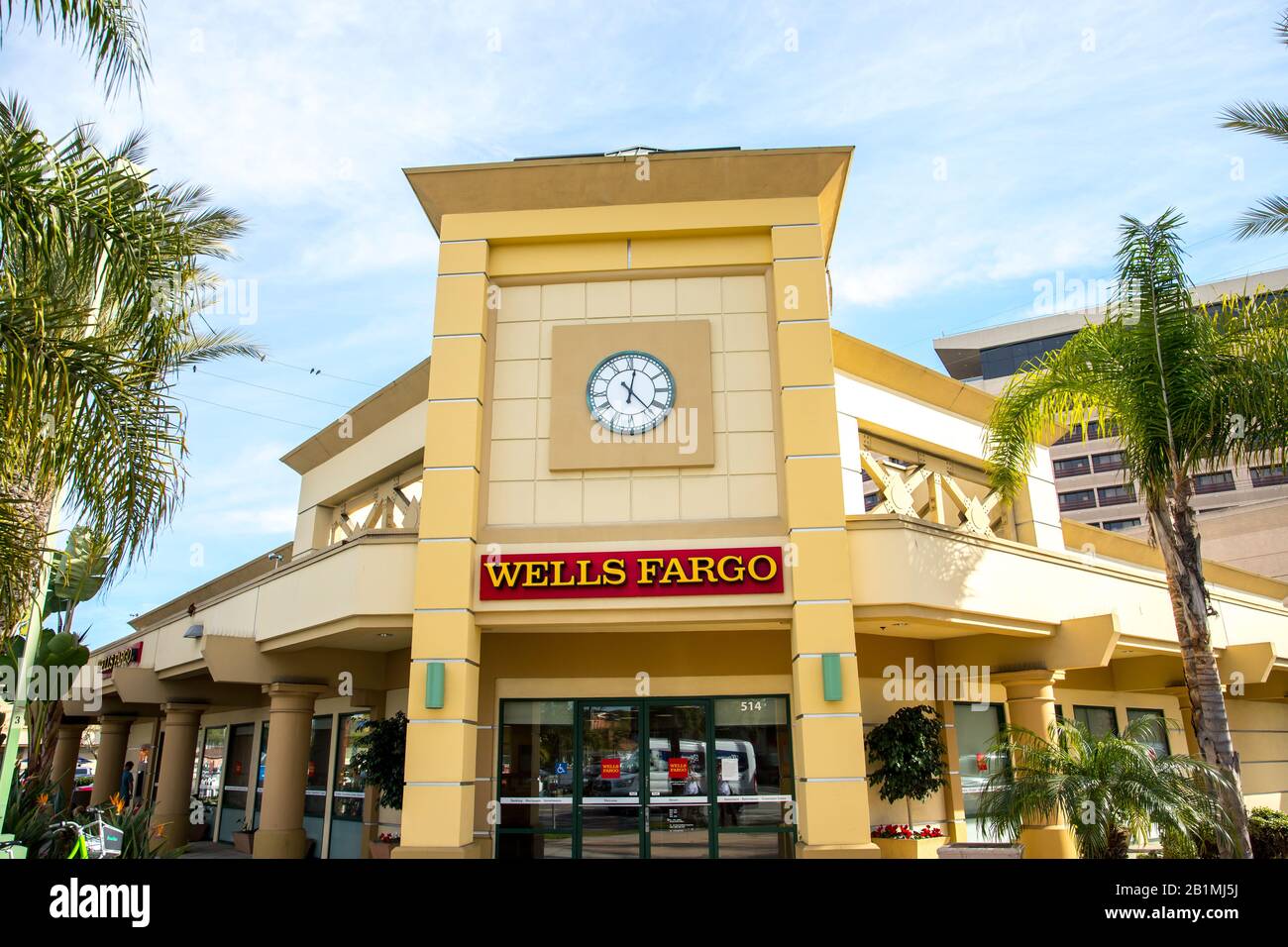 Wells fargo carolina hi-res stock photography and images - Alamy