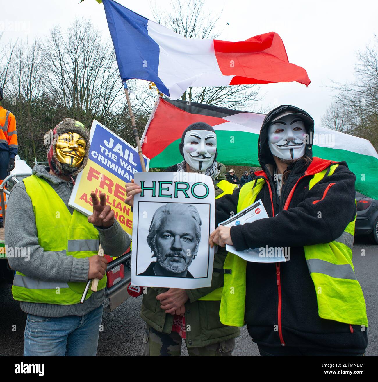 Wikileaks london v for vendetta anonymous masks hi-res stock ...