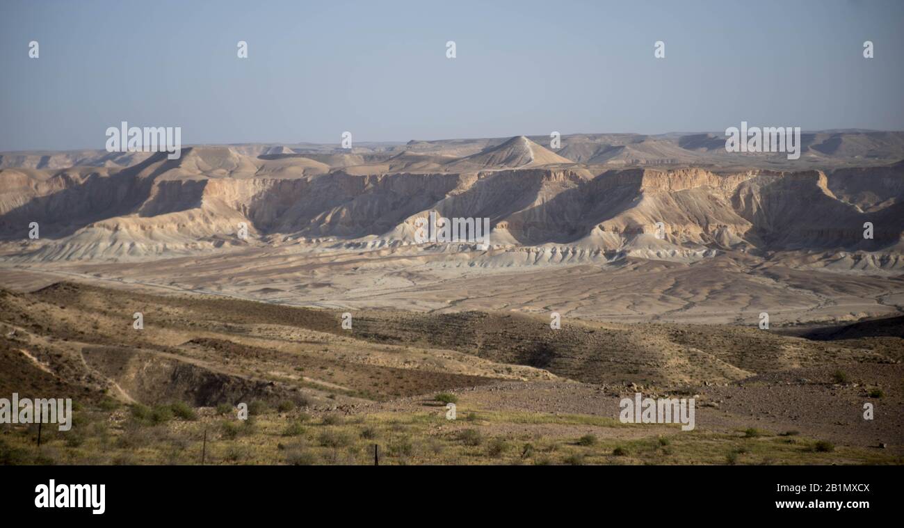 Hiking in stone desert mountain landscape of Israel Stock Photo - Alamy