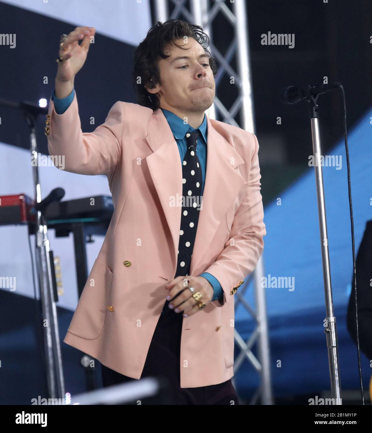 February 26, 2020, New York, New York, USA: Singer HARRY STYLES ...