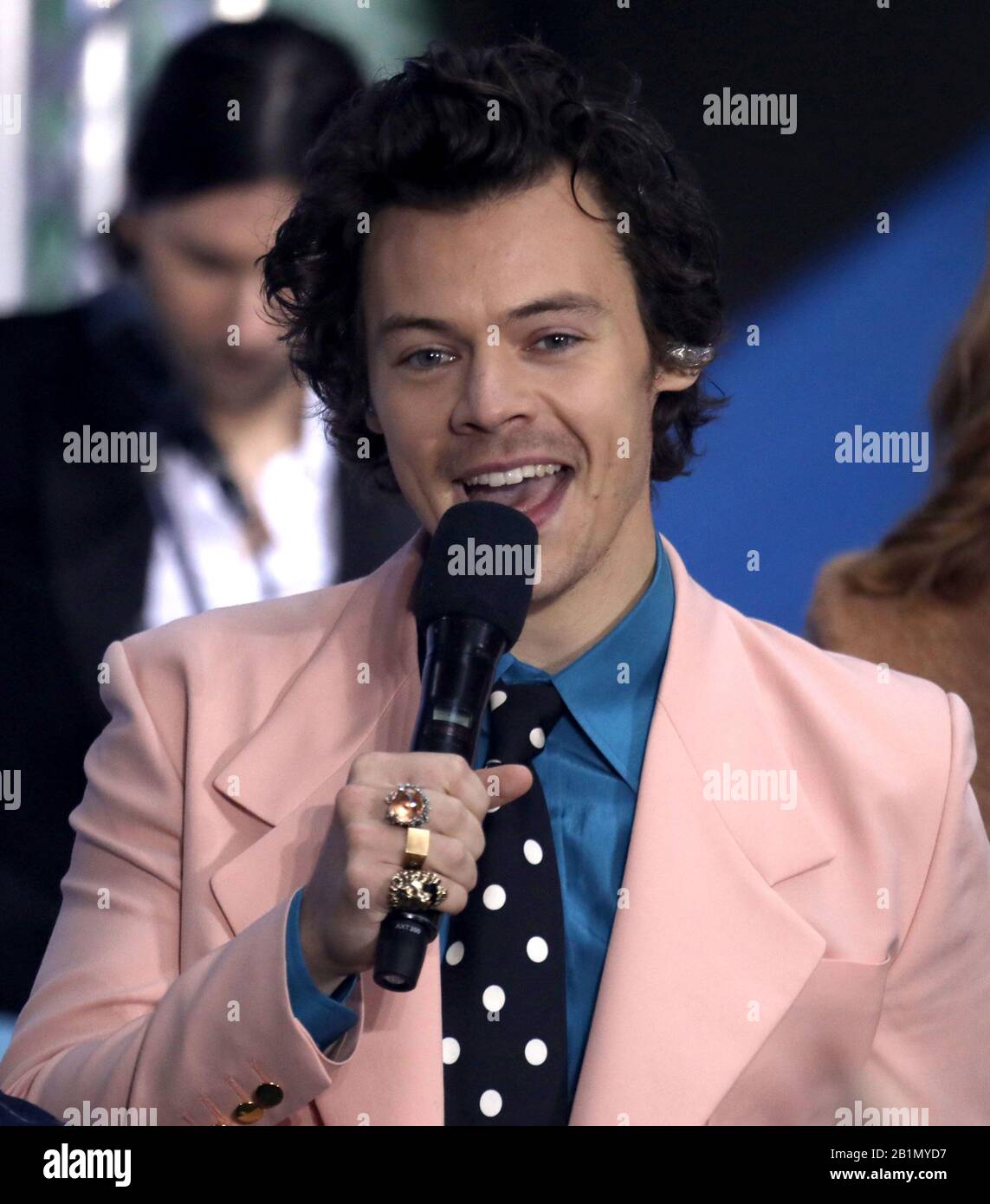 Harry styles headshot hi-res stock photography and images - Alamy