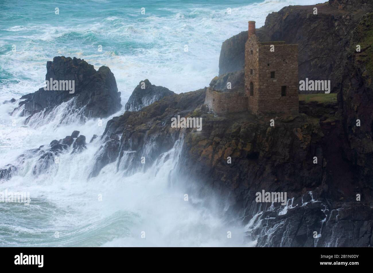 Storm engine hi-res stock photography and images - Alamy
