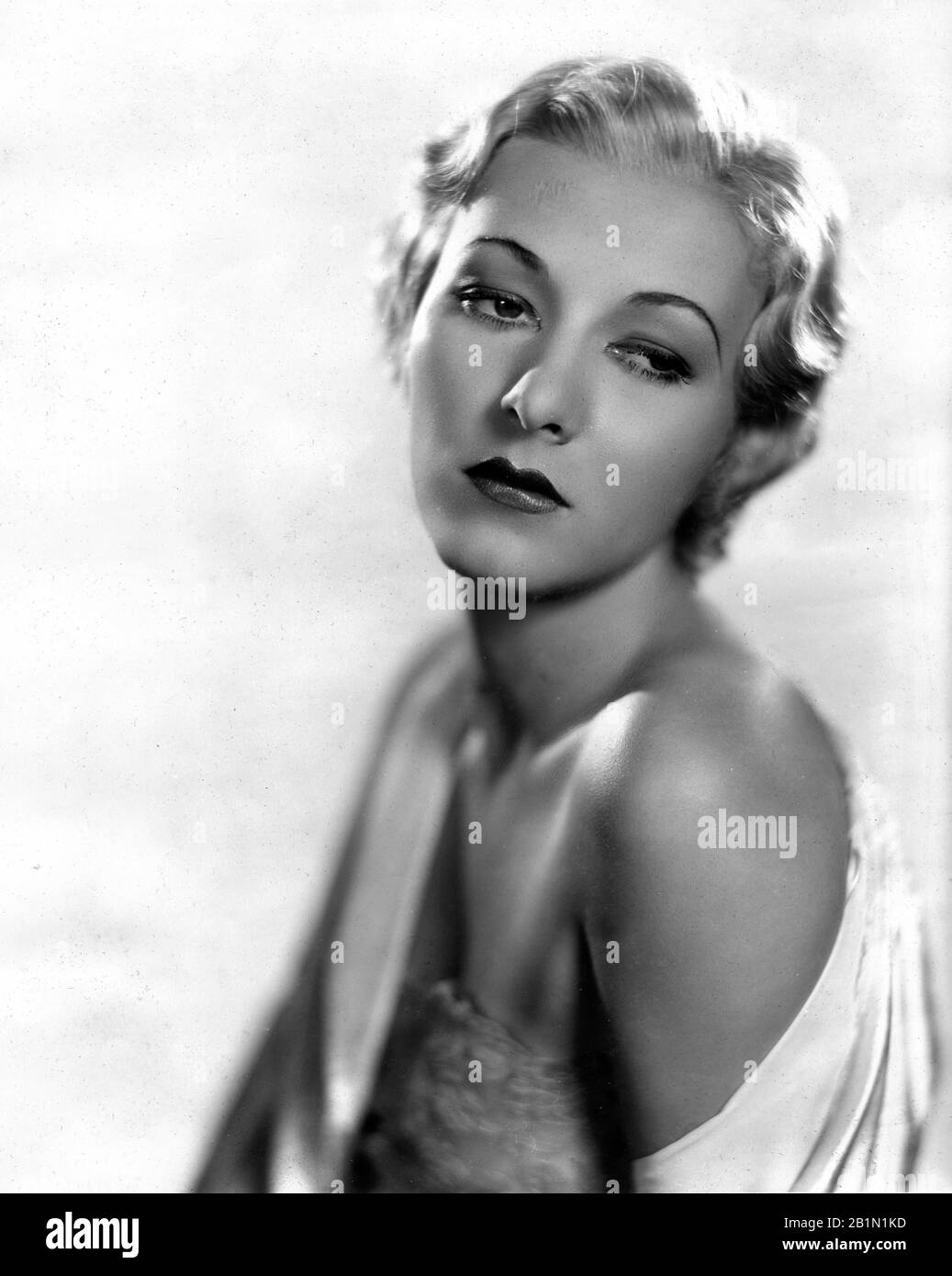 KAREN MORLEY Publicity Portrait as Poppy in SCARFACE 1932 directors ...