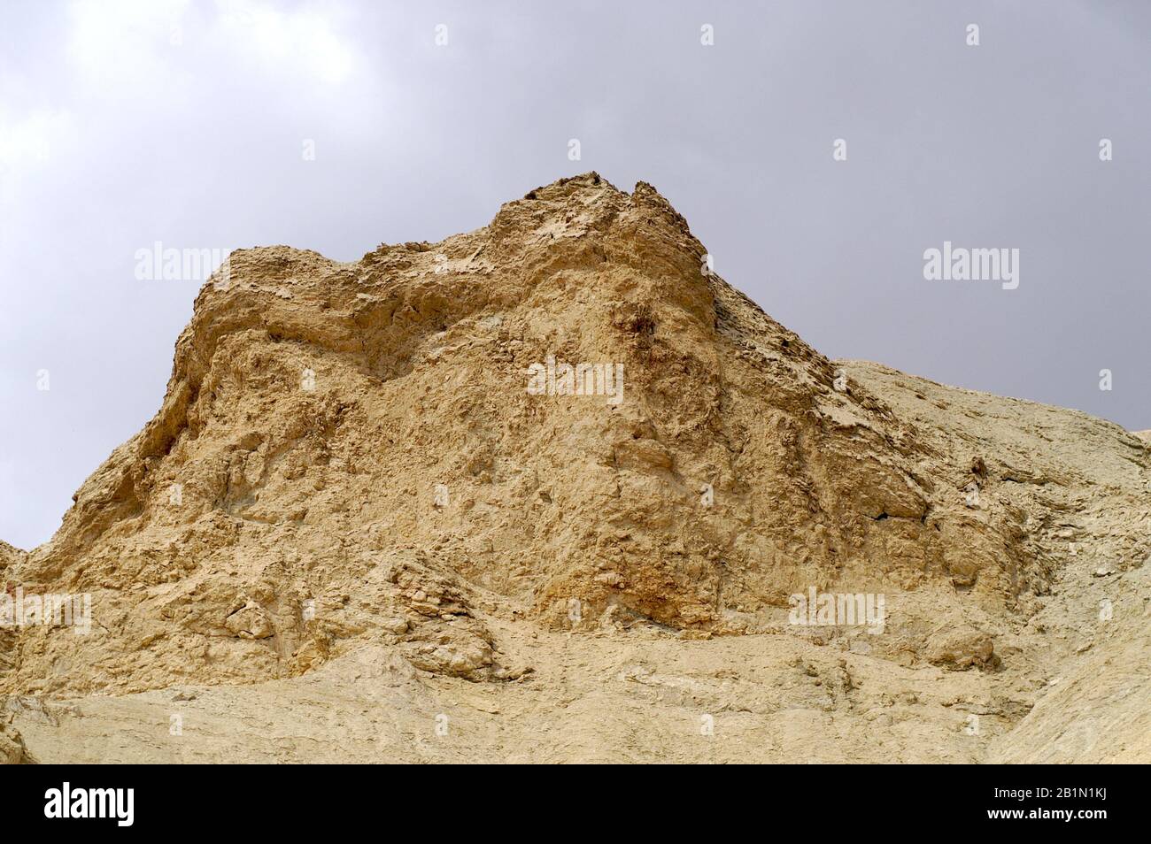 hiking in Arava desert, Israel, stones and sky Stock Photo - Alamy