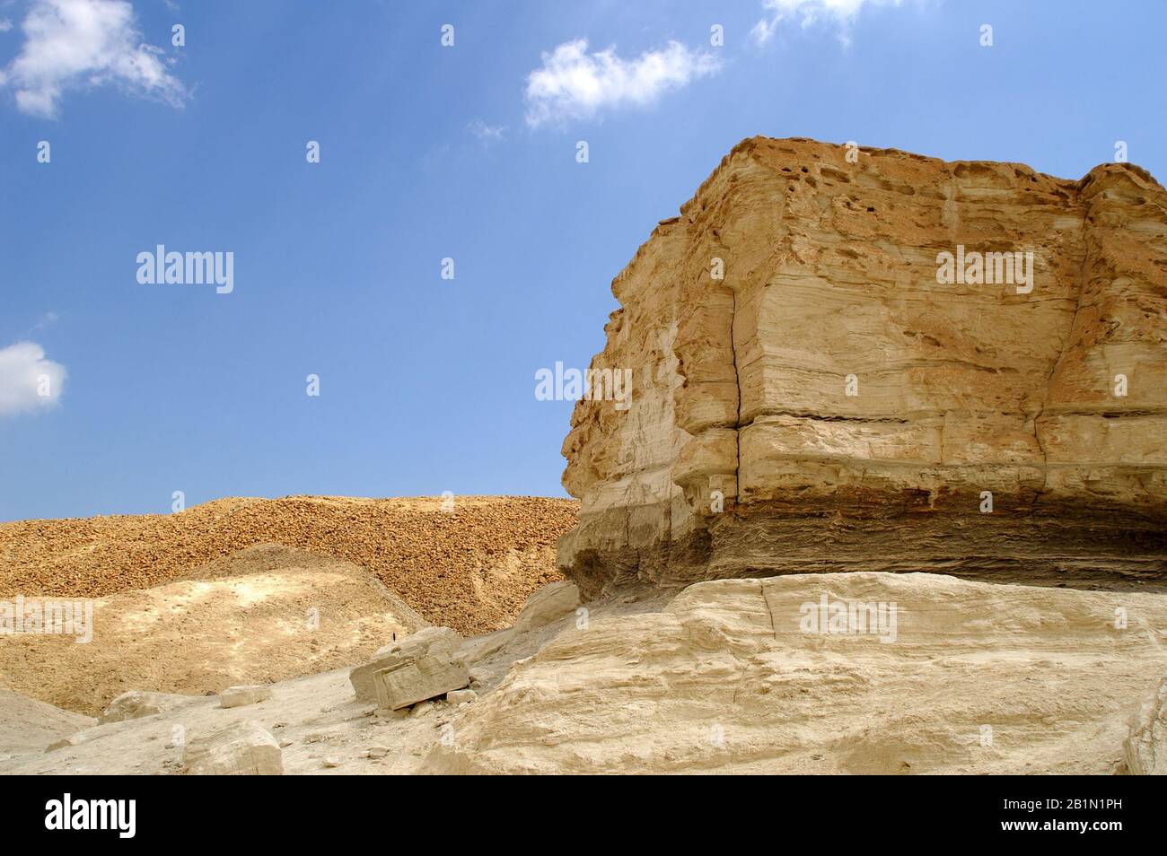 hiking in Arava desert, Israel, stones and sky Stock Photo - Alamy