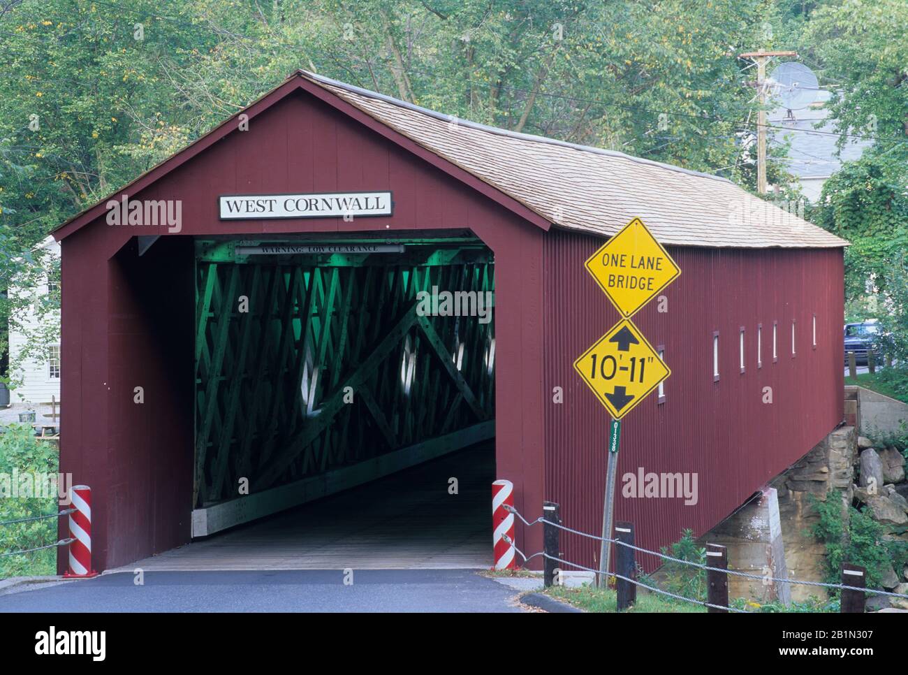 Wooden lattice truss bridge hi-res stock photography and images - Alamy