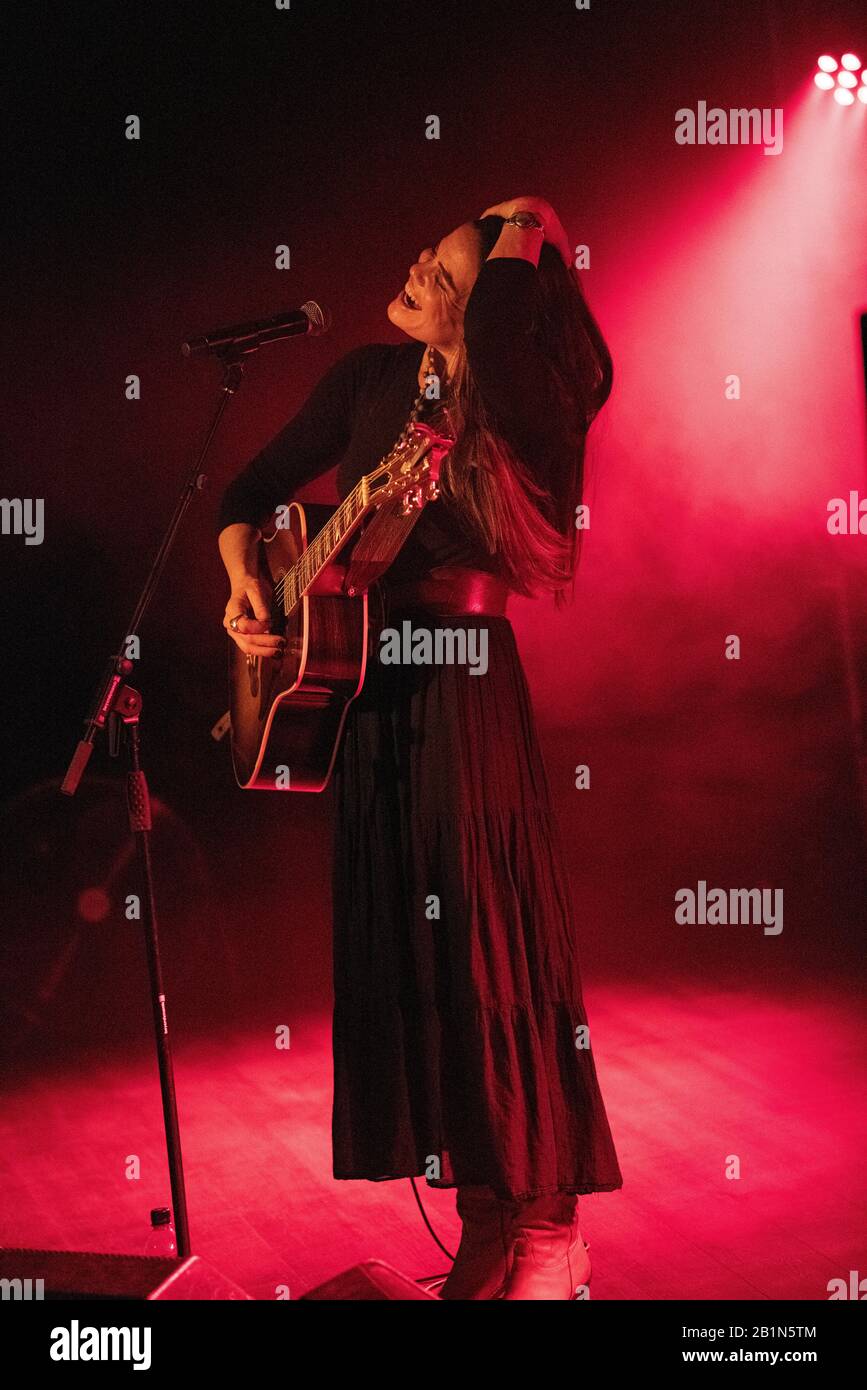 Bonnie bishop hi-res stock photography and images - Alamy