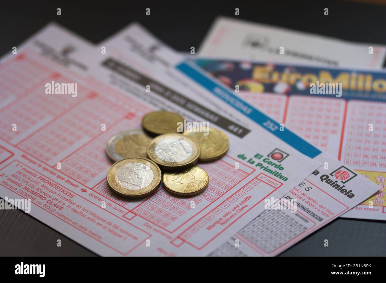 Loto logo hi-res stock photography and images - Alamy