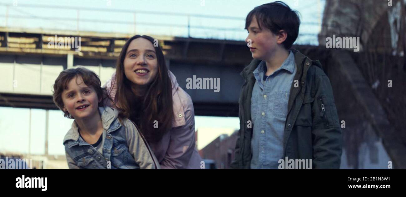 THE KINDNESS OF STRANGERS, from left: Finlay Wojtak-Hissong, Zoe Kazan ...