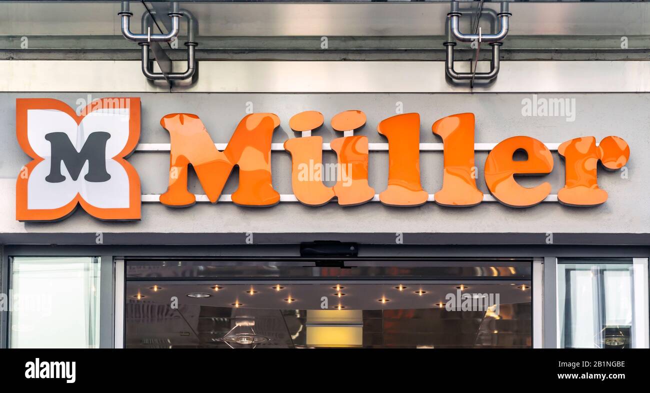 Mueller logo hi-res stock photography and images - Alamy