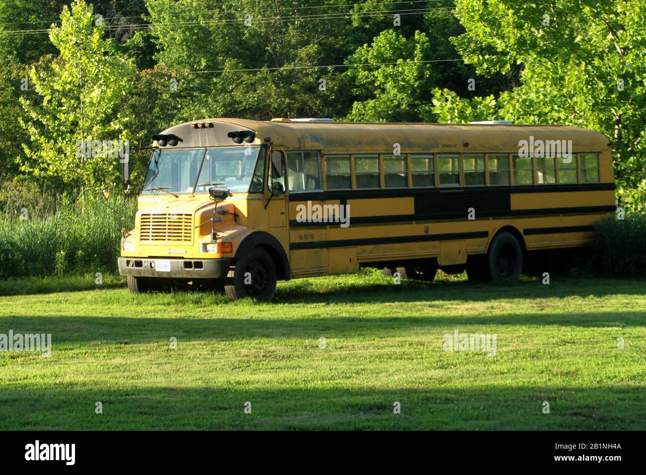 Old school bus hi-res stock photography and images - Alamy
