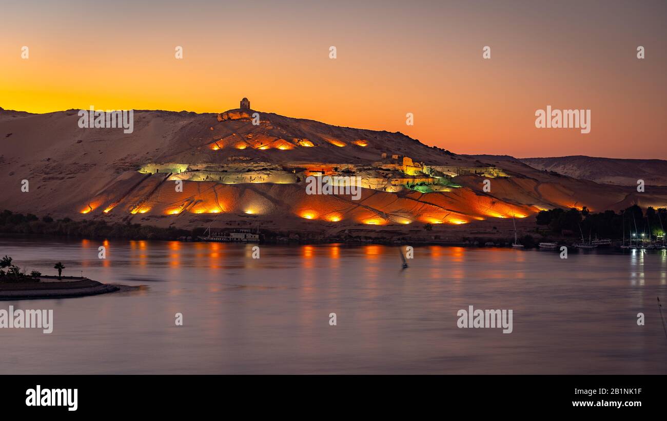 Hill aswan hi-res stock photography and images - Alamy
