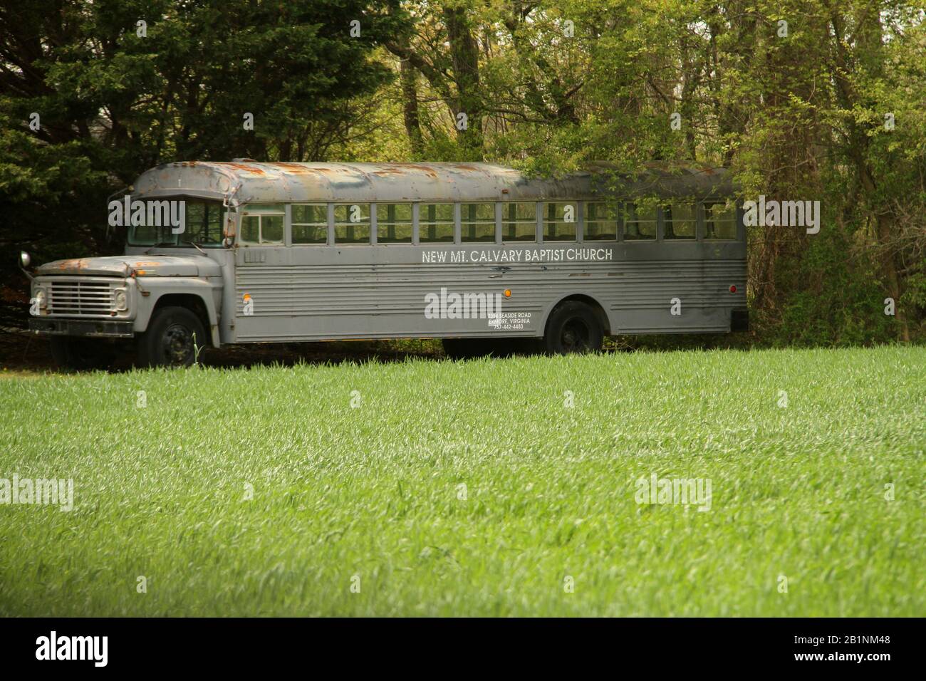 Old school bus hi-res stock photography and images - Alamy