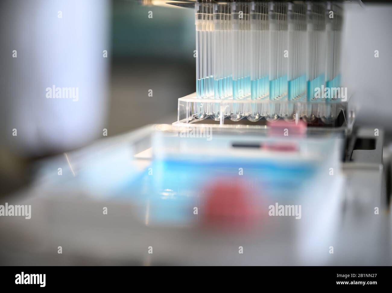 Biopharmaceutical laboratory hi-res stock photography and images - Alamy