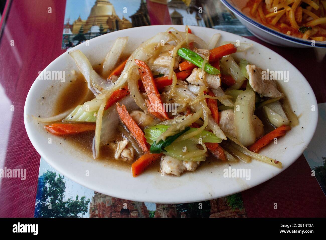 Pad khing hi-res stock photography and images - Alamy