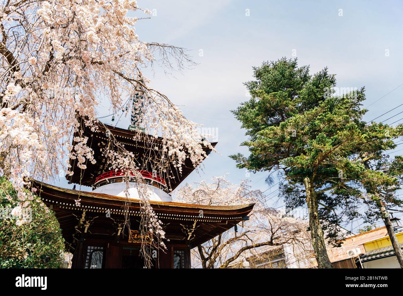 Yoshinoyama nara japan spring landscape hi-res stock photography and ...