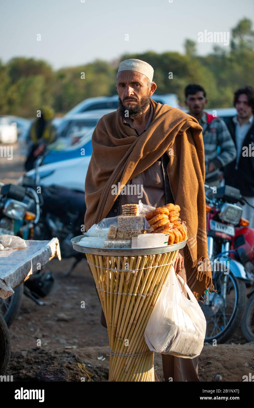 Food cuisine islamabad pakistan hi-res stock photography and images - Alamy