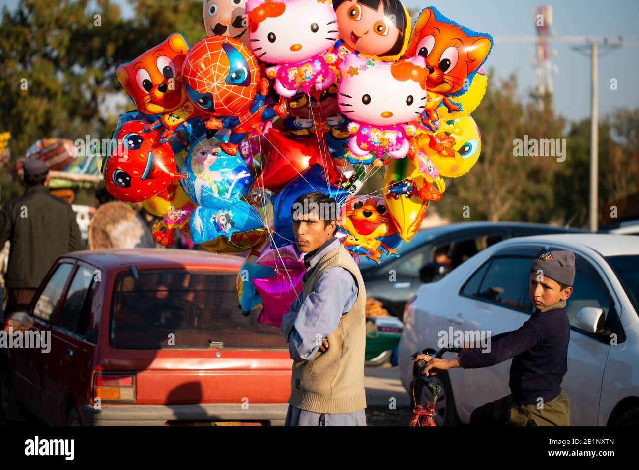 Old man islamabad pakistan hi-res stock photography and images - Alamy