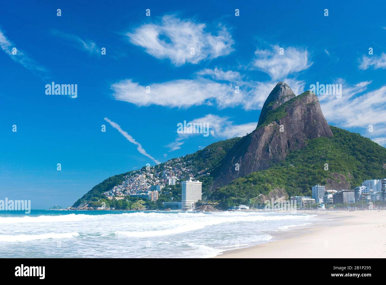 Leblon beach, Rio de Janeiro, Brazil Stock Photo - Alamy