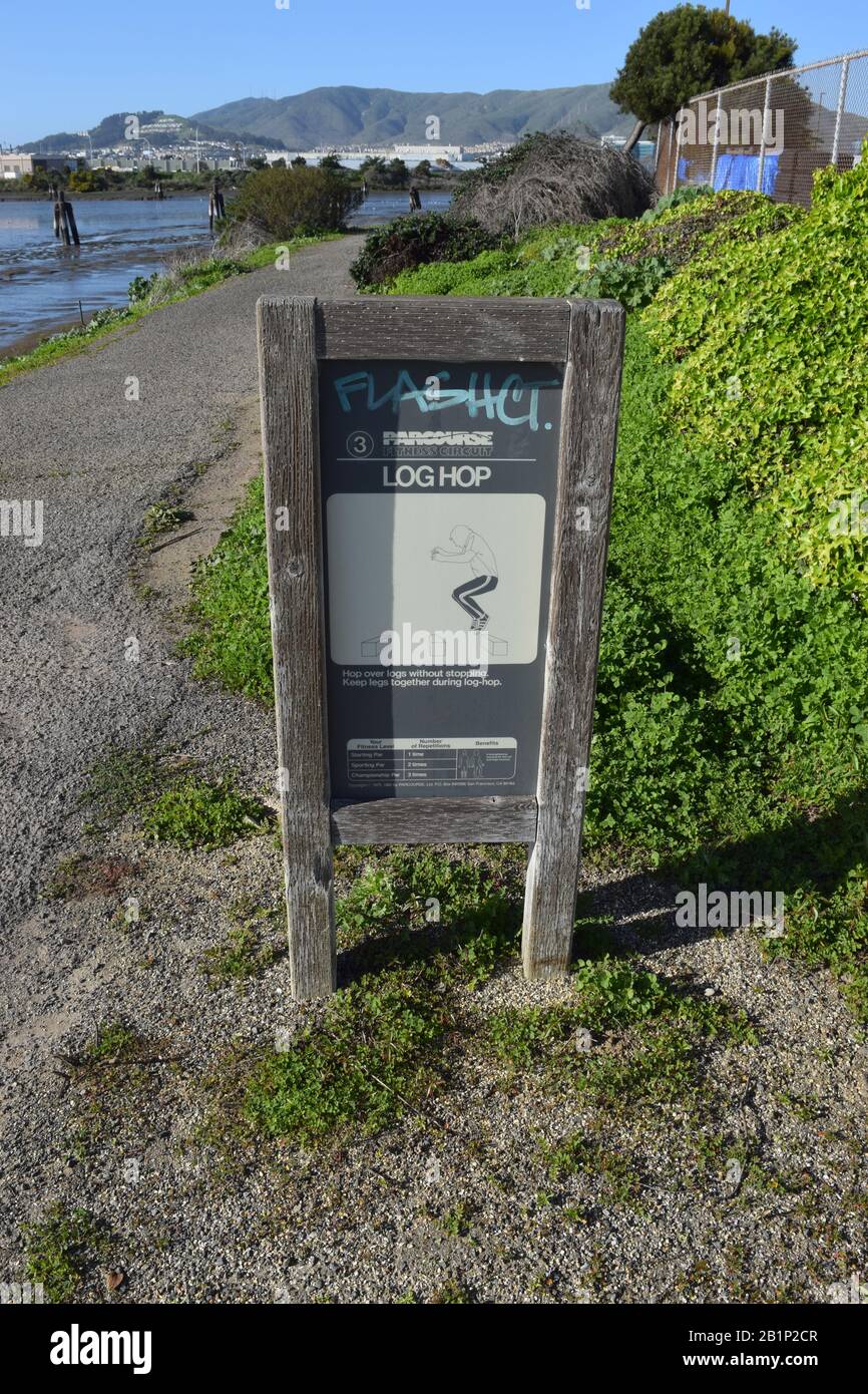 Exercise signage near the San Francisco Bay Trail Stock Photo - Alamy